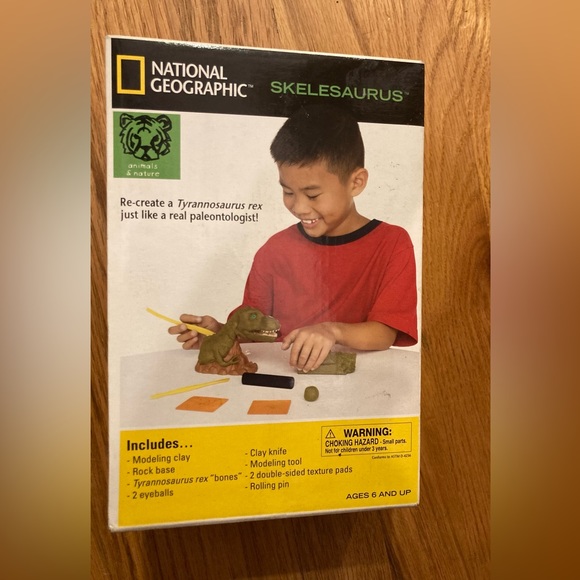 National Geographic | Toys | Nib National Geographic Skelesaurus Kit ...